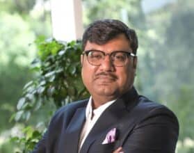 Abbott launches Navitor Vision Valve in India for high-risk aortic ...