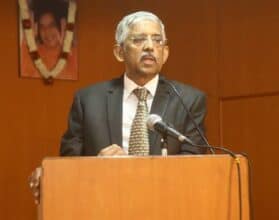 Johnson & Johnson launches new intraocular lens TECNIS PureSee in India ...